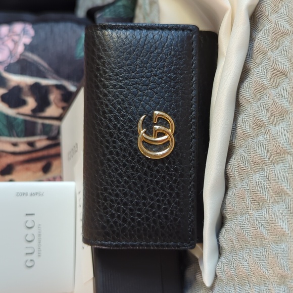 Gucci | Accessories | Gucci Gg Marmont Leather Key Case | Poshmark